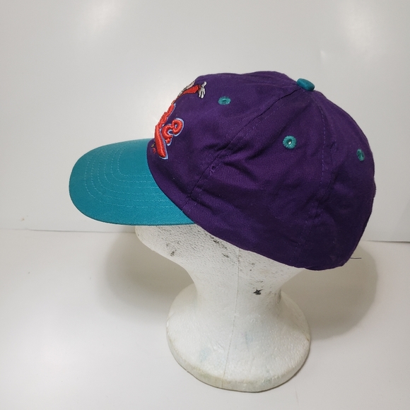 Accessories | Vtg Chuck E Cheese Showbiz Rare Snapback | Poshmark